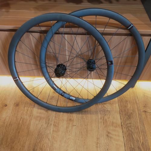 Jual wheelset road disc brake reserve deep 34/37 carbon tubeless ready ...