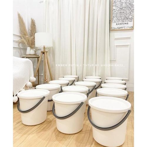 Jual baru Ember Putih/ember aesthetic - Jakarta Selatan - MONTISS ...
