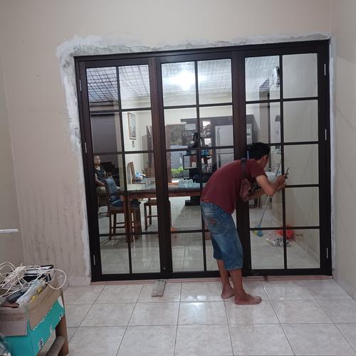Jual Partisi Sekat Ruangan pintu kaca aluminium - Kota Tangerang ...