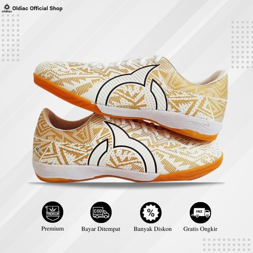 Jual Oldiac - Sepatu Futsal Pria Masa Kini Merah Putih - Hitam Oren, 38 ...