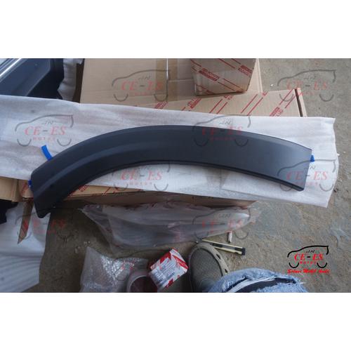 Jual TOYOTA Innova Zenix 2023 Moulding Bumper Depan Kanan P5403-0KA1H ...
