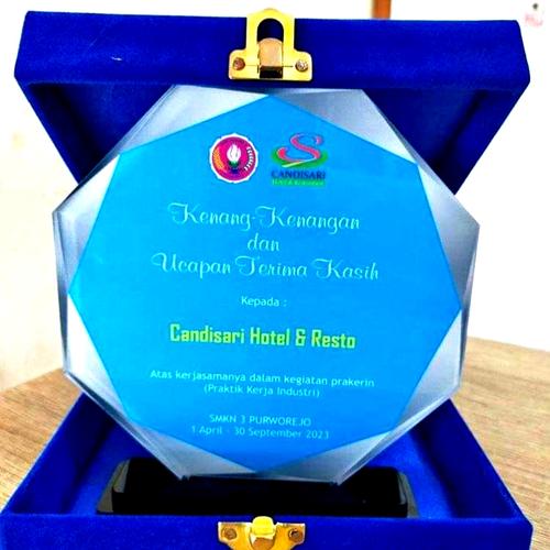 Jual Plakat akrilik model diamond - Kota Bogor - Plakatkita7 | Tokopedia
