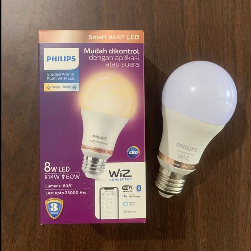 Jual Philips LED Smart Wifi 8W with bluetooth full color dan tunable ...