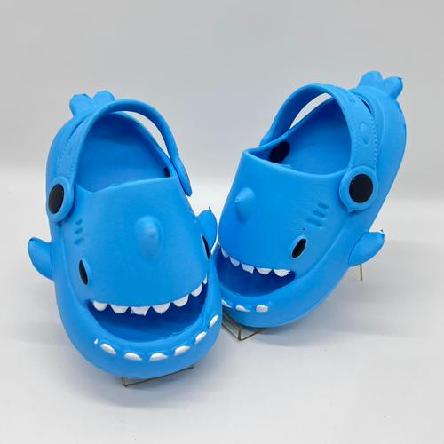 Jual DX-502E Sandal Anak Laki Laki Karakter Ikan Paus Baby Shark Size ...