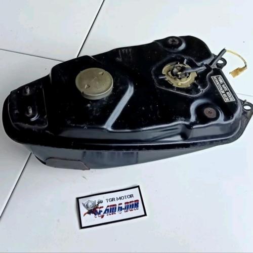 Jual tanki tangki tengki tenki tank bensin oroginal honda cs 1 sonic ...
