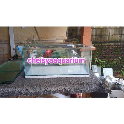 Jual Aquarium kaca, aquascape ikan guppy ikan chana 50x20x20 - Polos ...
