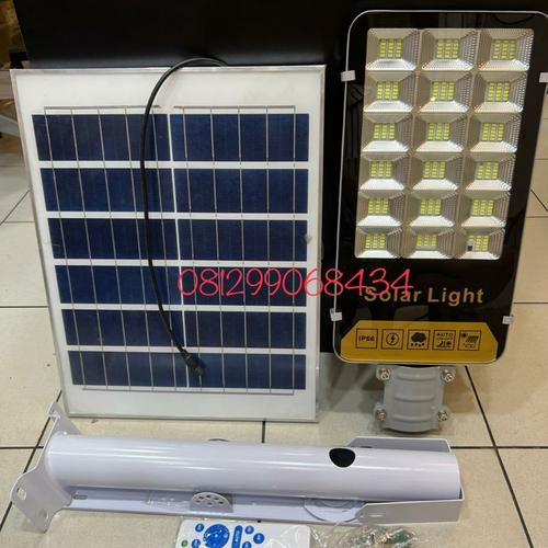 Jual lampu jalan 600 watt solar cell lampu PJU 600w solar panel two in ...