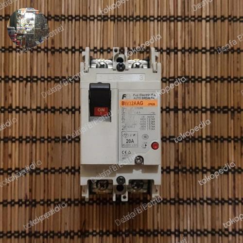 Jual MCCB Breaker Fuji BW32AAG 2 Pole 20 Ampere Original Japan ...