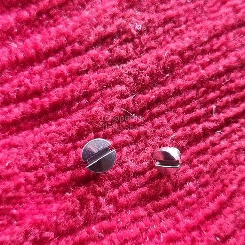 Jual Baut sekoci jarum 1 per 10 pcs(5 besar&5 kecil) - Jakarta Barat ...