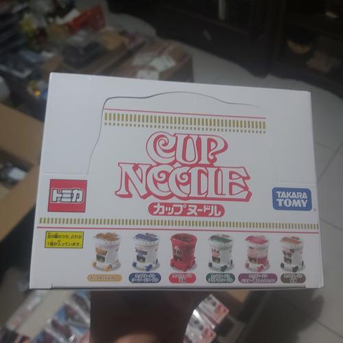 Jual Dream Tomica Nissin Cup Noodle Car Collection Box - Jakarta Timur ...