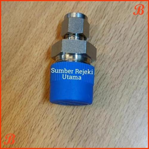 Jual MALE CONNECTOR 3 8 TUBE OD X 1 4 NPT MALE CONNECTOR SS316 | AGI - Jakarta Utara - nael193 ...