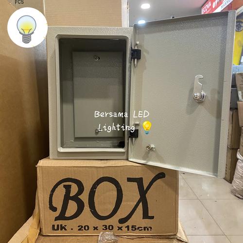 Jual Box panel indoor 20x30x15 / box panel listrik Kosongan ukuran ...