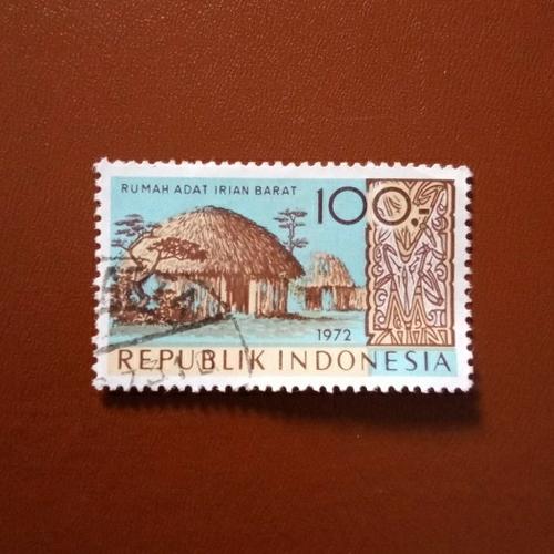 Jual Prangko Indonesia Rp100,- Rumah Adat Irian Barat 1972. - Kota ...