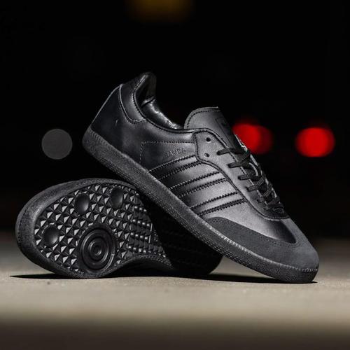 Jual Sepatu Sneakers Adidas Samba OG Full Hitam - Full Hitam, 41 - Kota ...