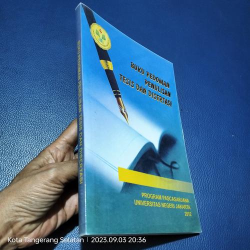 Jual BUKU PEDOMAN PENULISAN TESIS DAN DISERTASI UIN Jakarta 2012 - Kota ...