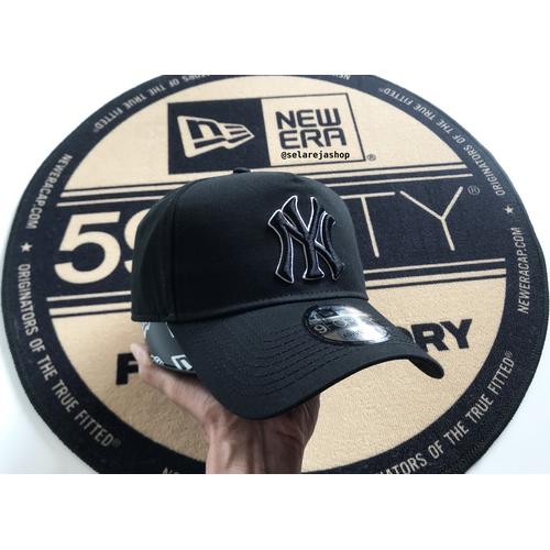 Jual Topi New Era 9Forty A-Frame New York Yankees Stencil Black/White ...