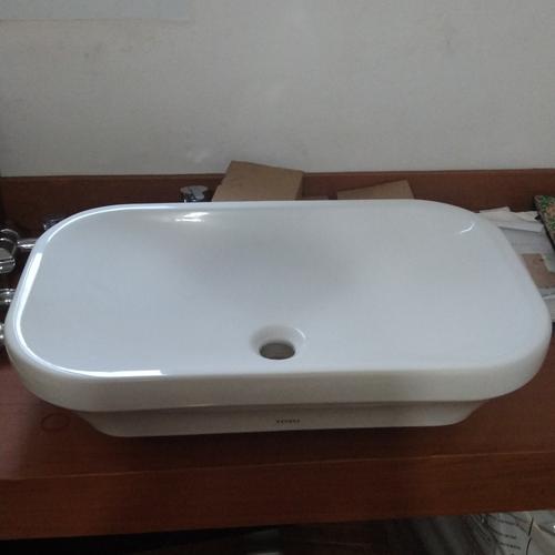 Jual wastafel Toto LW 630 J body only wastafel meja model oval Toto LW ...
