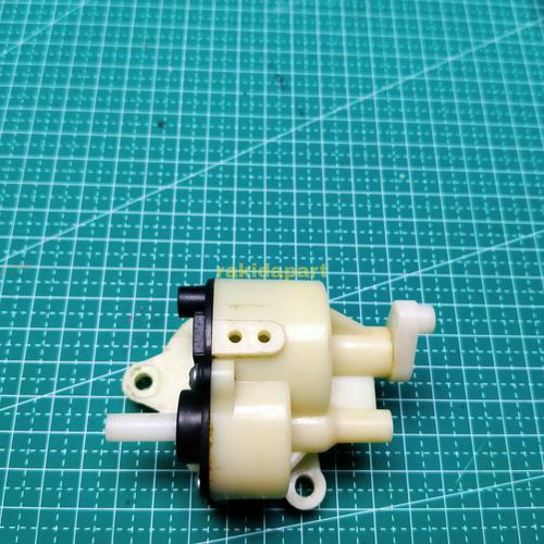 Jual gearbox kipas angin cosmos 12 16 inch gearbox stand fan wall fan ...