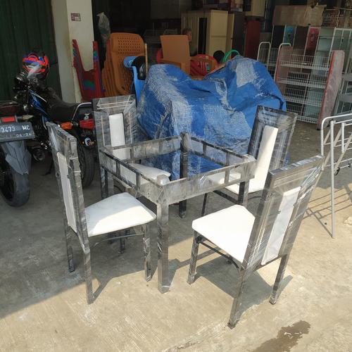 Jual meja makan besi minimalis kursi 4 / set meja makan besi 4 kursi ...