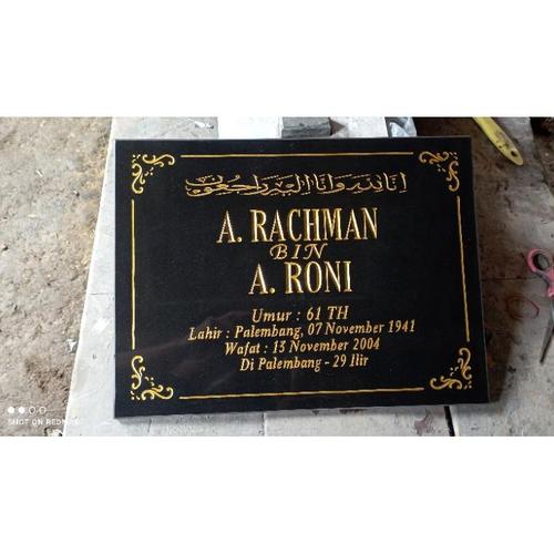 Jual Batu Nisan Ukiran Grafir Ukuran 40x30cm Bahan Granit Tile (Belum ...