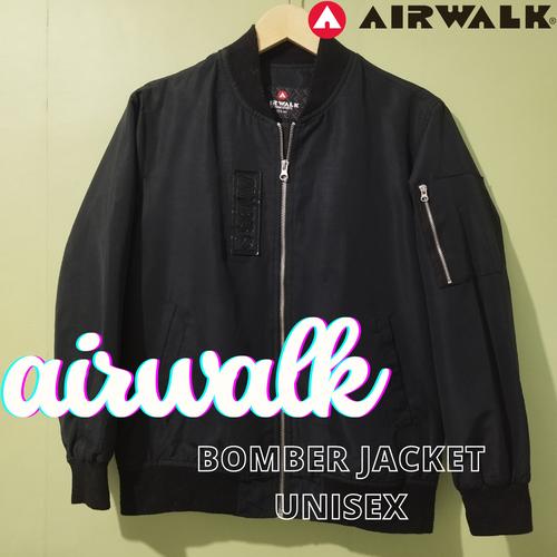 Jual AIRWALK Black Bomber Jacket Unisex Original ( PRELOVED ) - Kab ...