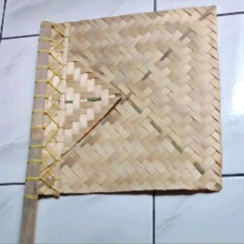 Jual Kipas Bambu 3 ukuran/ Kipas Sate Bambu / Kipas Bambu Anyaman ...