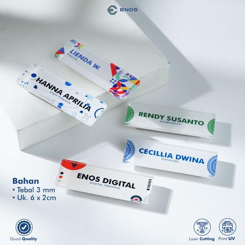 Jual Name Tag Akrilik Bahan Bening Papan Nama Dada Pin Tag Print UV ...