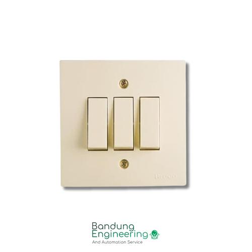 Jual Broco Saklar Triple 3G New Gee 6613 Cream Switch 3 Gang Standard ...
