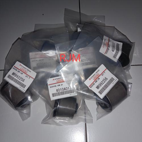 Jual BUSHING BUSING ARM TRITON PAJERO ATAS BAWAH SET 8PCS ORI THAILAND ...