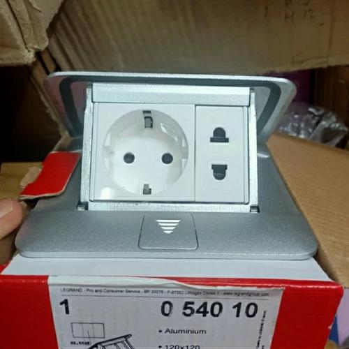 Jual Stop Kontak Lantai LEGRAND 054010 / Meja Tanam Arde dan Colokan 2 ...