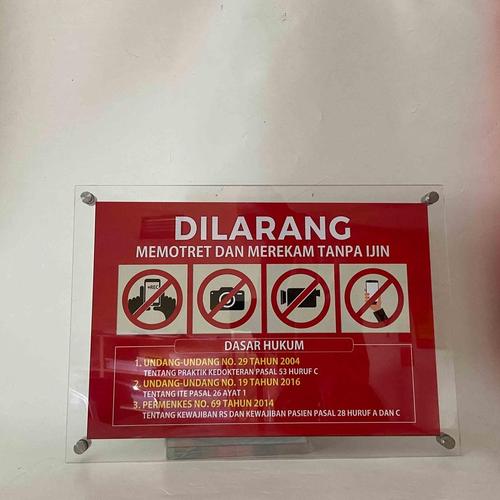Jual Poster Akrilik Larangan Memotret, Poster Akrilik kekinian Ekstra ...