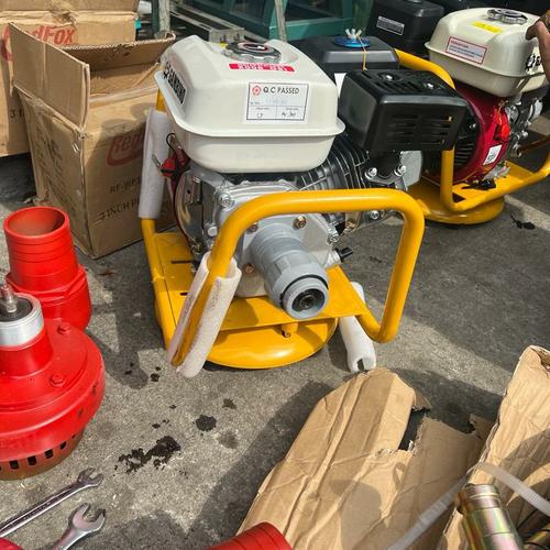 Jual POMPA ENGINE SUBMERSIBLE 3 INCH DAN ENGINE 5.5HP - Jakarta Pusat ...