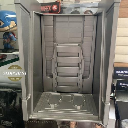 Jual Diorama Hall of Armor Iron Man Marvel Select | Marvel Legends ...