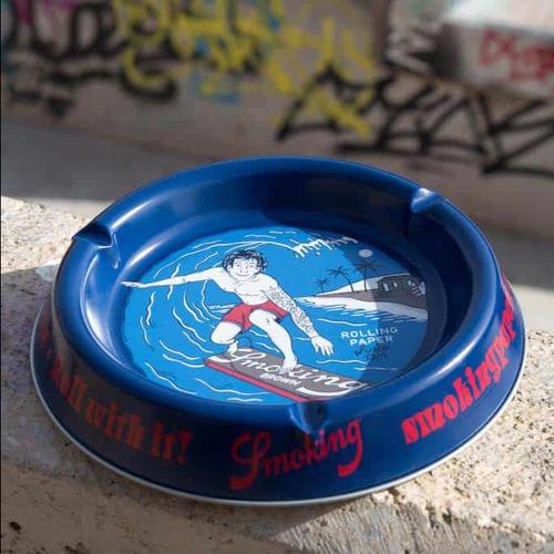 Jual Accessories / Asbak / Smoking Ashtray - Surfer Design Metal ...