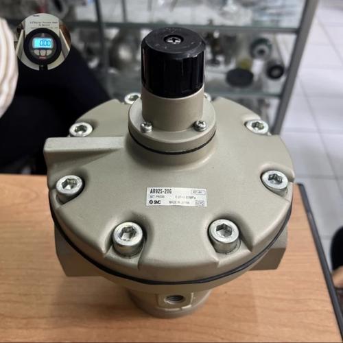 Jual AR925-20G REGULATOR SMC Port 2 INCH ORIGINAL JAPAN - Jakarta Barat ...
