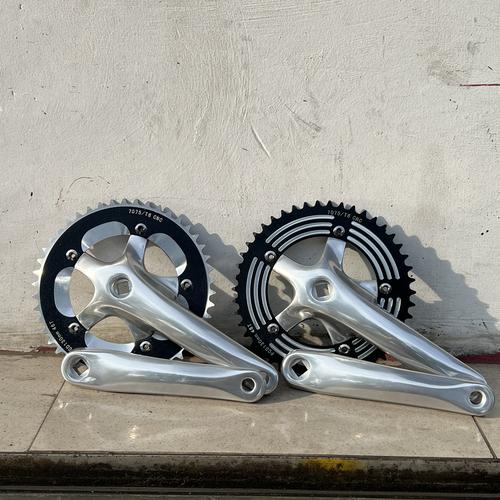 Jual CRANK FIXIE 46T ALLOY SILVER HITAM CHROME ALUMINIUM 46 T BCD 130 ...