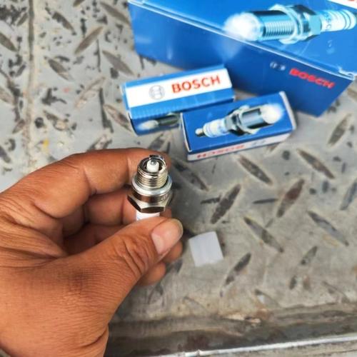 Jual Busi Spark Plug Mesin Chainsaw Mesin Potong Rumput - Kab. Deli Serdang - Medan Berjaya ...
