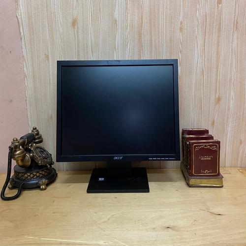 Jual MONITOR ACER 17 INCH KOTAK LENGKAP KABEL - Jakarta Pusat - Proyek ...