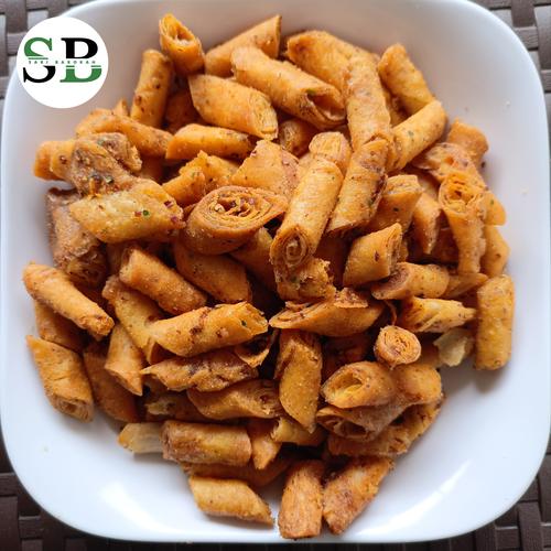 Jual Lumpia kering lumring pedas daun jeruk 1 Kg, 500 Gr, 250 Gr, 100 ...