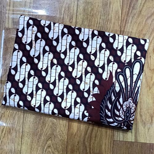 Jual Kain Batik Wanita Motif Parang Garuda Latar Putih Halus - Jakarta ...