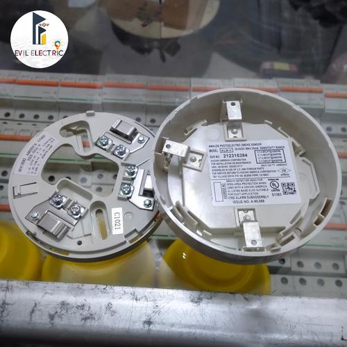 Jual SMOKE DETECTOR HOCHIKI ALN-V + BASE - Jakarta Pusat - Evil ...