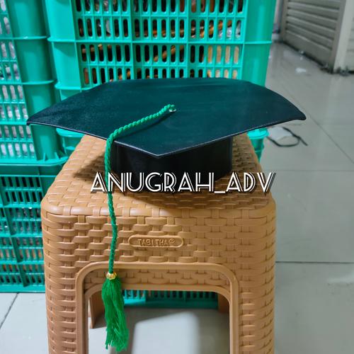 Jual topi toga wisuda dewasa bahan satin - TALI HIJAU - Jakarta Pusat ...