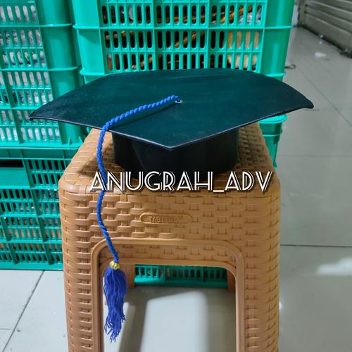 Jual topi toga wisuda dewasa bahan satin - TALI BIRU - Jakarta Pusat ...