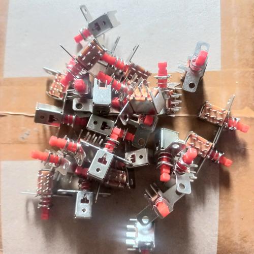 Jual saklar DPDT mini switch 2x3 6pin on off mute lph hpf mixer - Kab ...