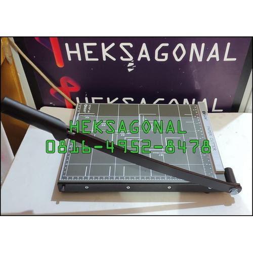 Jual Alat Pemotong Kertas A4 Alat Potong Kertas Paper Cutter A4 Origin