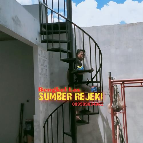 Jual tangga putar lebar 70cm pijakan bordes tebal asli - Kota Depok ...