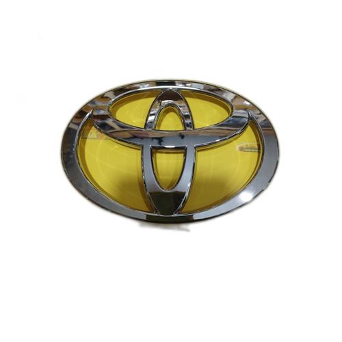 Jual logo emblem lambang Toyota Innova zenix depan original - Kab ...