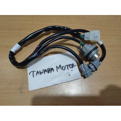 Jual Soket Fitting Lampu Stop Atau Soket Lampu Rem Belakang Motor Honda ...