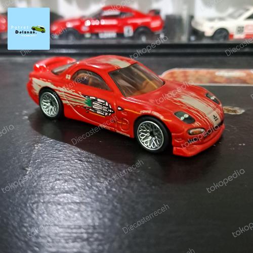 Jual hotwheels premium mazda rx 7 dominic toretto (loose) - Jakarta ...