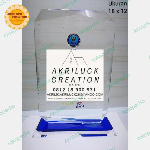 Jual Plakat Akrilik tebal 15mm Model Kotak Bevel + UV Print dan Box ...